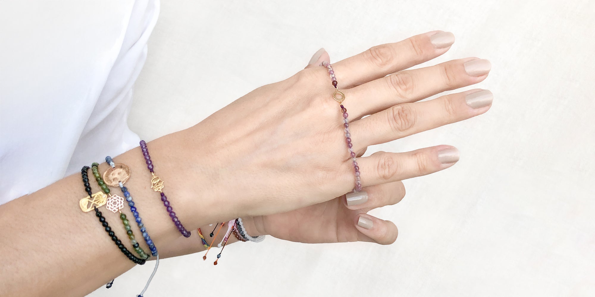 Soul Bracelets: Symbols and Stones for the Spirit – TinyOM